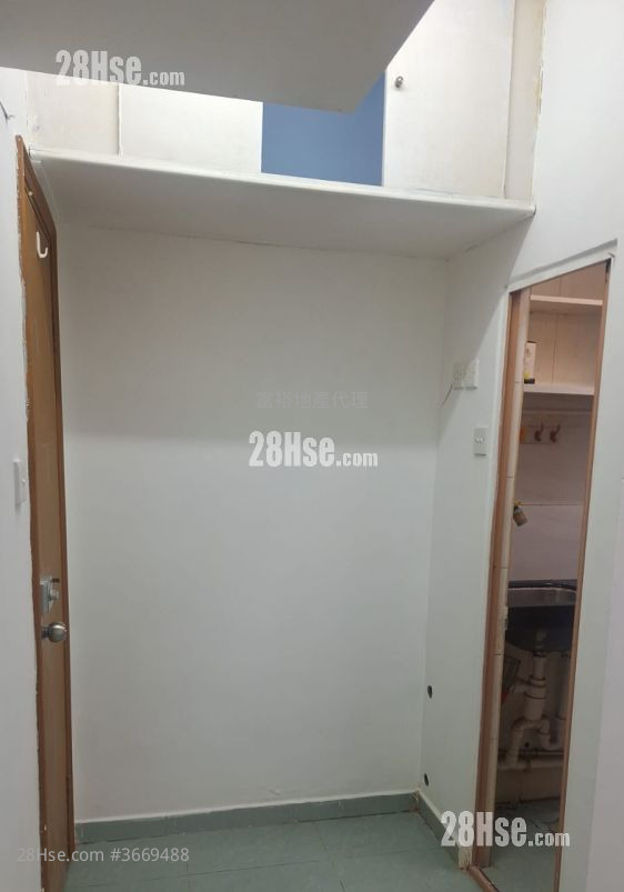 Lai King Building #3669488 Rental Property Detail Page | 28Hse