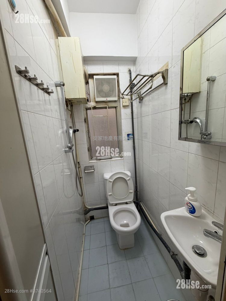 Cosmopolitan Estate #3740564 Rental Property Detail Page | 28Hse